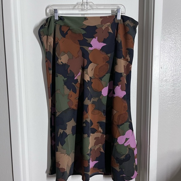 Time and Tru | Skirts | Spectacular Camouflage Aline Skirt With Open ...